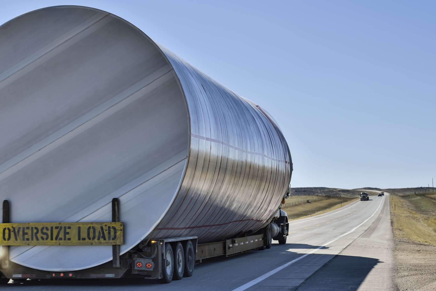 Best Tips on How to Ship Oversize Freight in North America